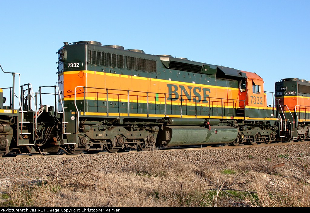 BNSF 7332